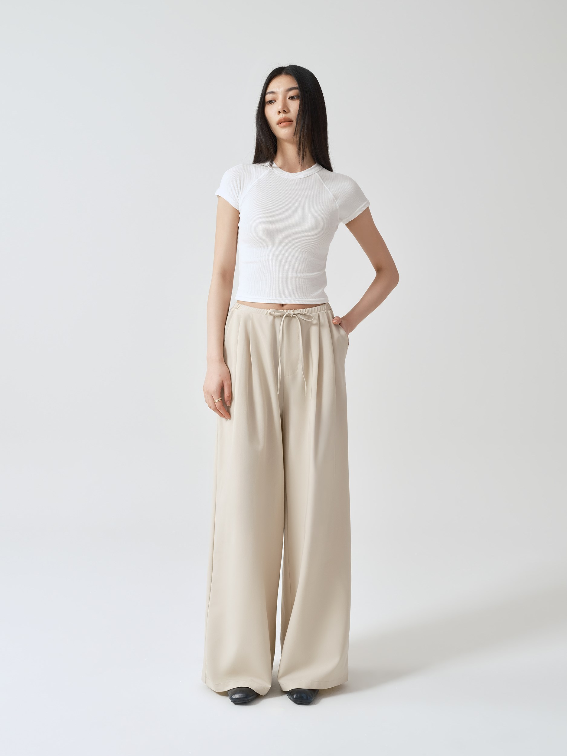 拉克蘭袖親膚羅紋TEE ｜ mouggan | 我們都有點不同