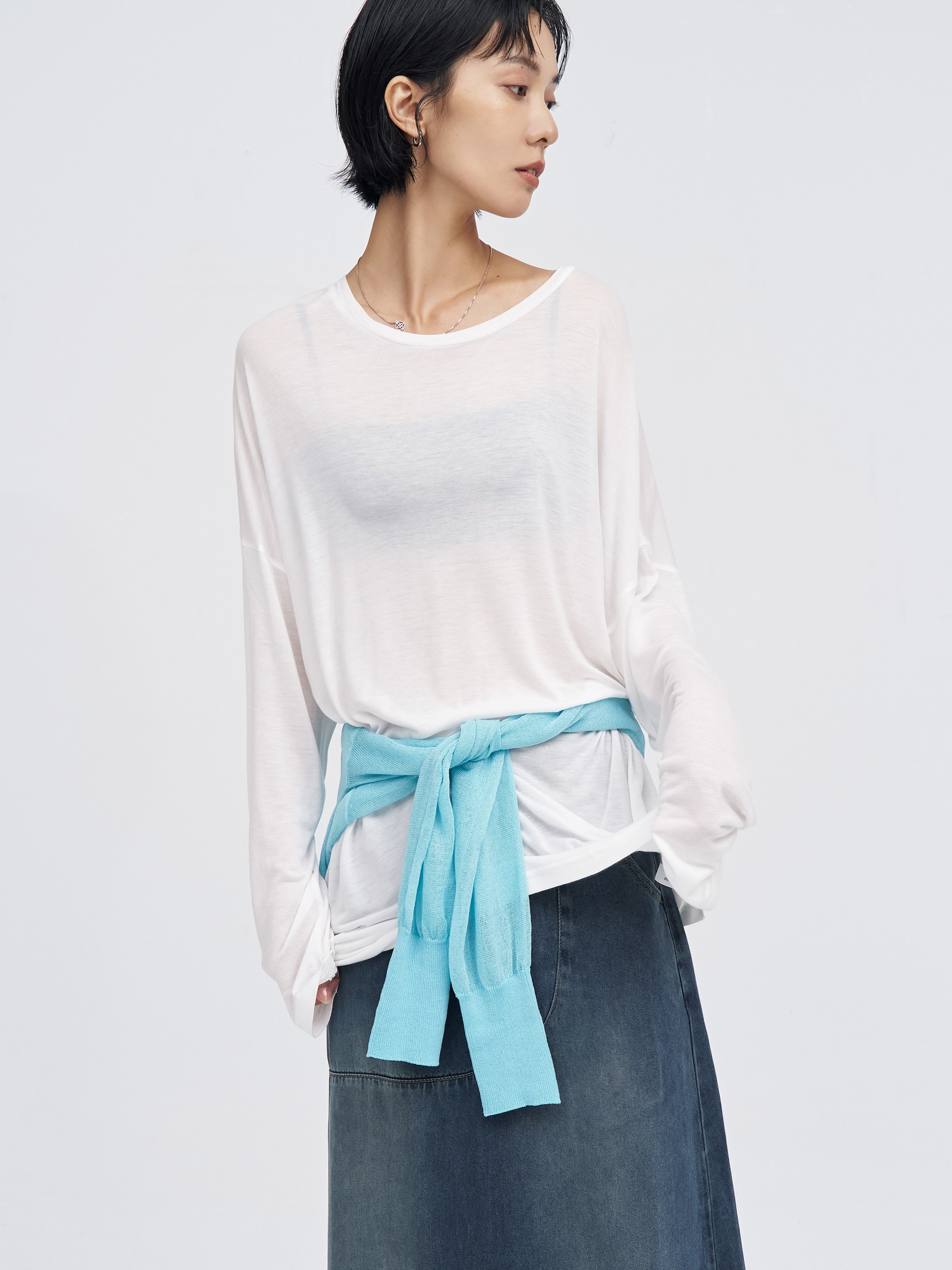柔膚薄透長袖TEE ｜ mouggan | 我們都有點不同