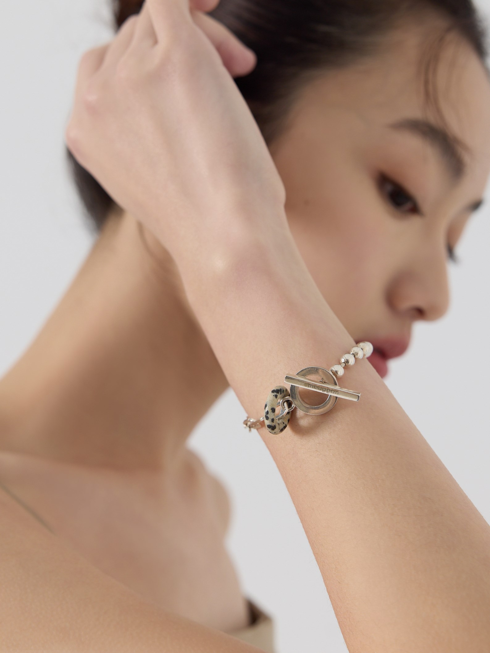 斑點石銀珠手鍊-925純銀 ｜ mouggan | 我們都有點不同