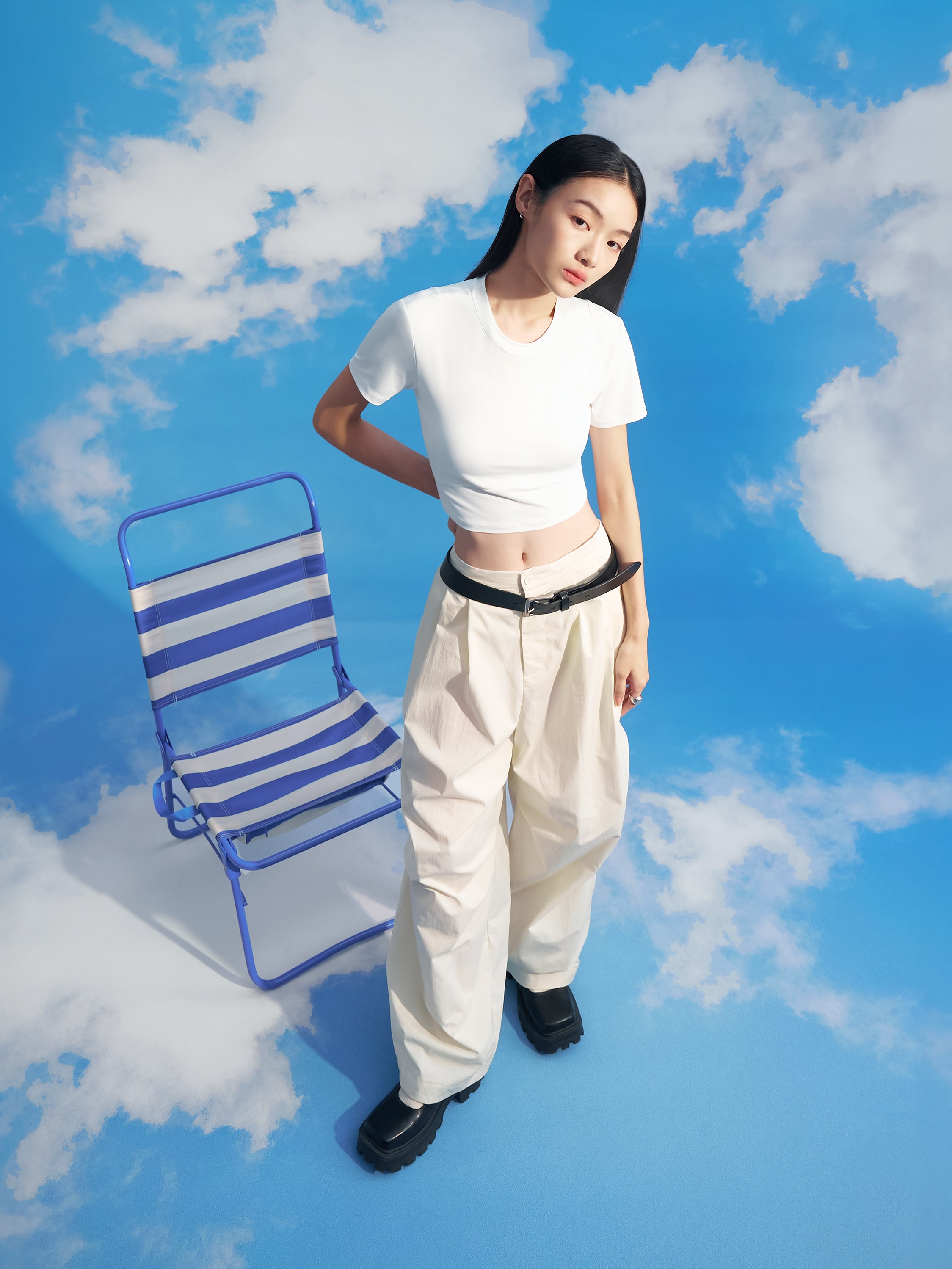 牛奶絲修身剪接短袖 bra top ｜ mouggan | 我們都有點不同