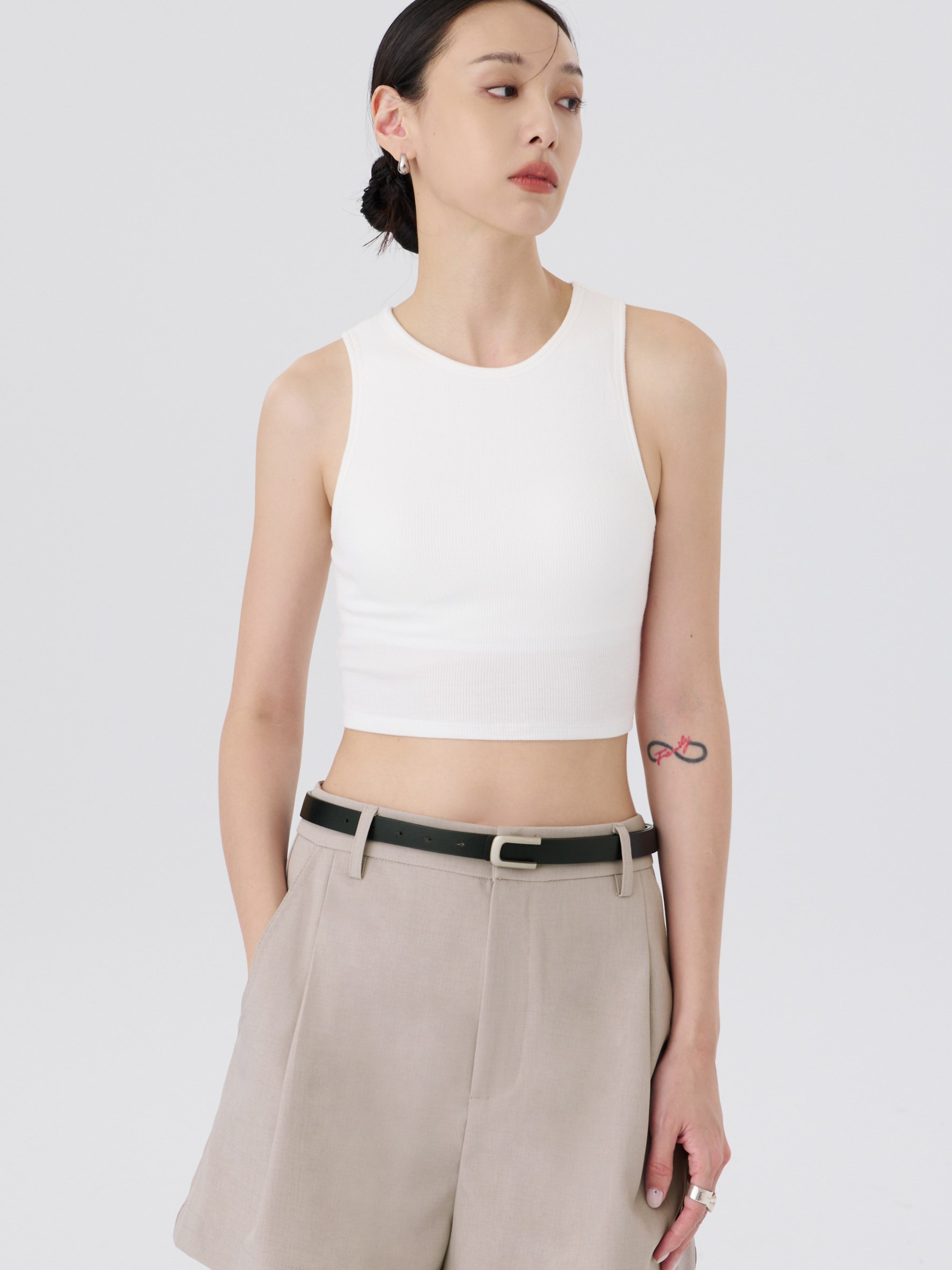 寬肩親膚羅紋bra top（空氣感美胸背心） ｜ mouggan | 我們都有點不同